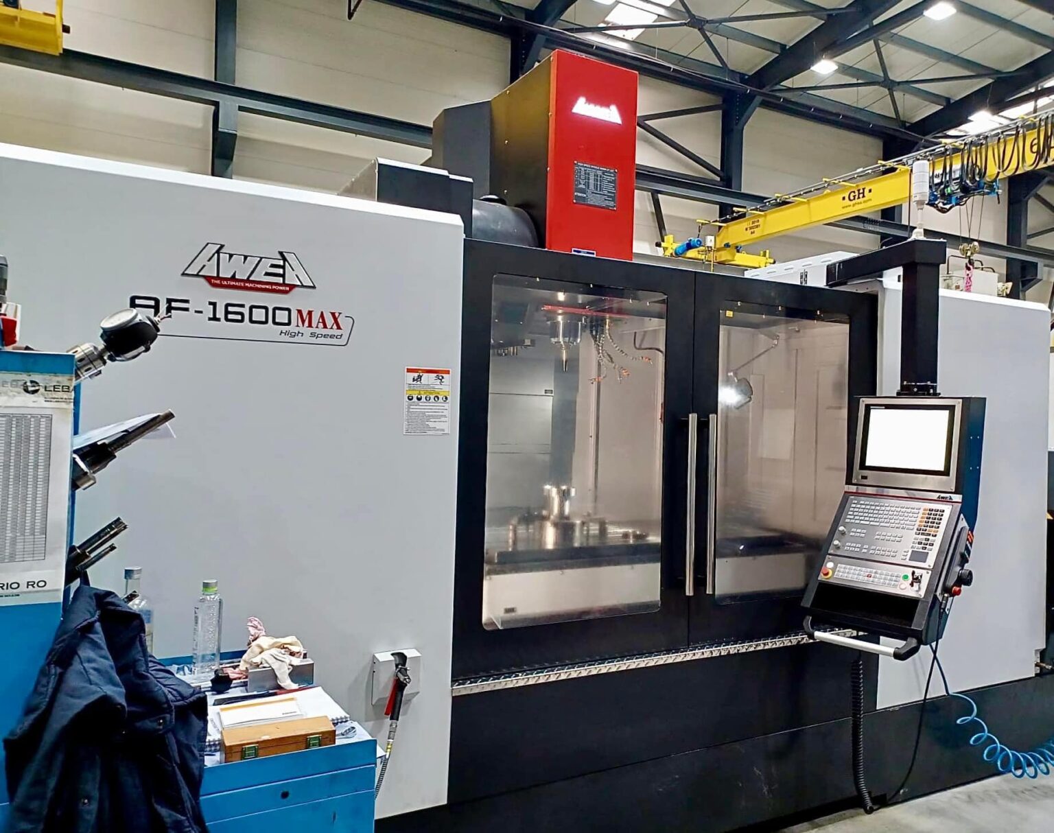 So sánh bộ điều khiển Mitsubishi và Fanuc trên máy phay CNC AWEA - AWEA